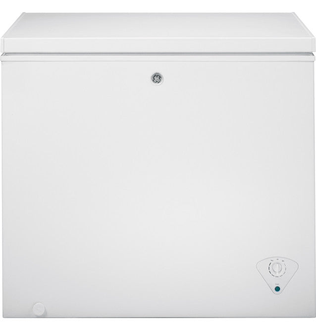 GE FCM7STWW 7.0 Cu. Ft. Manual Defrost Chest Freezer in White ...